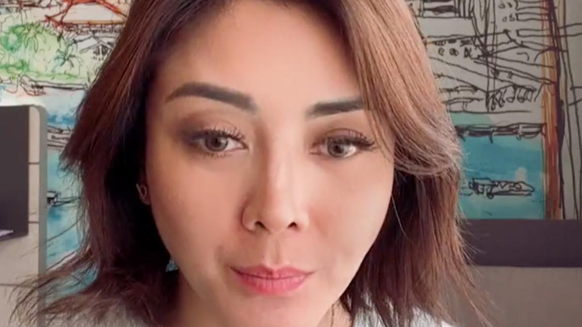 Curhat Dhena Devanka Setelah Cerai dari Jonathan Frizzy: Urus Anak ...