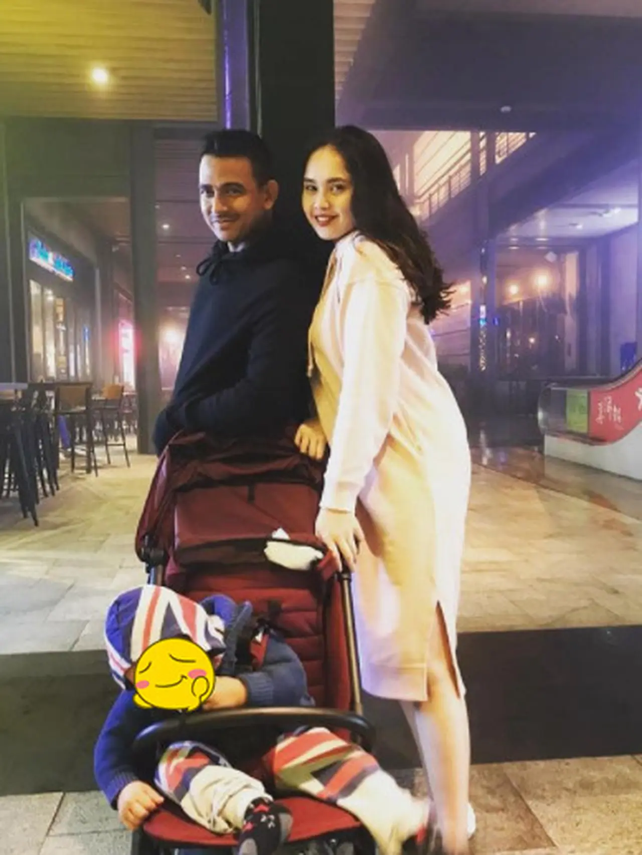 Jarang Terekspos, Ini 6 Potret Terbaru Zacky Zimah Bintang Sinetron ...