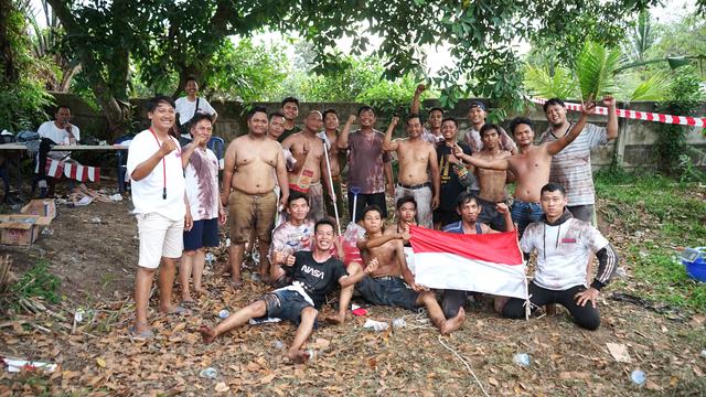 Keseruan Panjat Pinang 79 Pohon hingga Lomba Balon Batita di Palembang