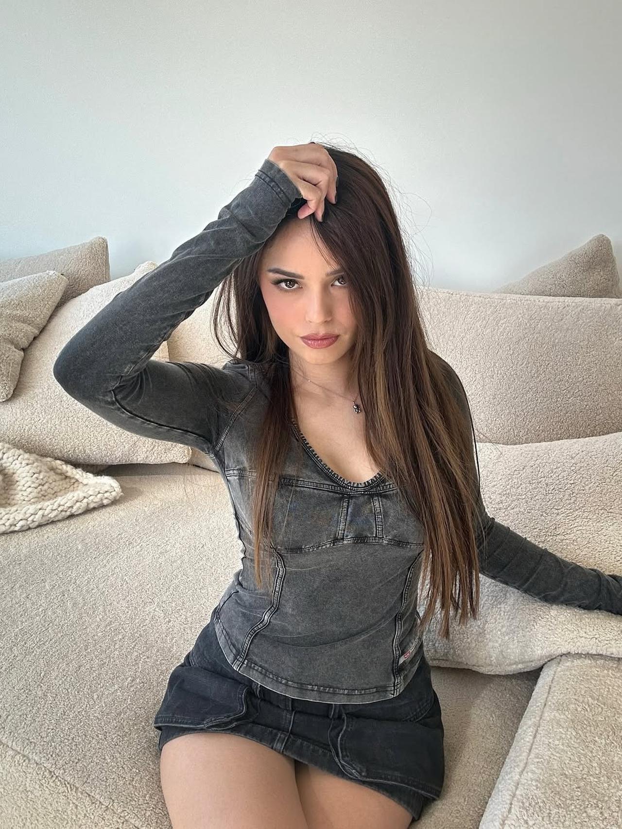 7 Hottest Twitch Female Game Streamers in the World - English Liputan6.com