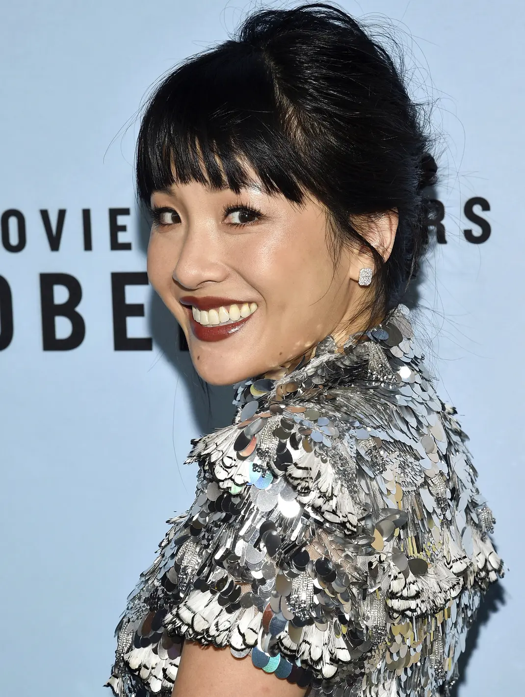 Penampilan Constance Wu di Pemutaran Film Terbarunya, Penuh Senyum ...