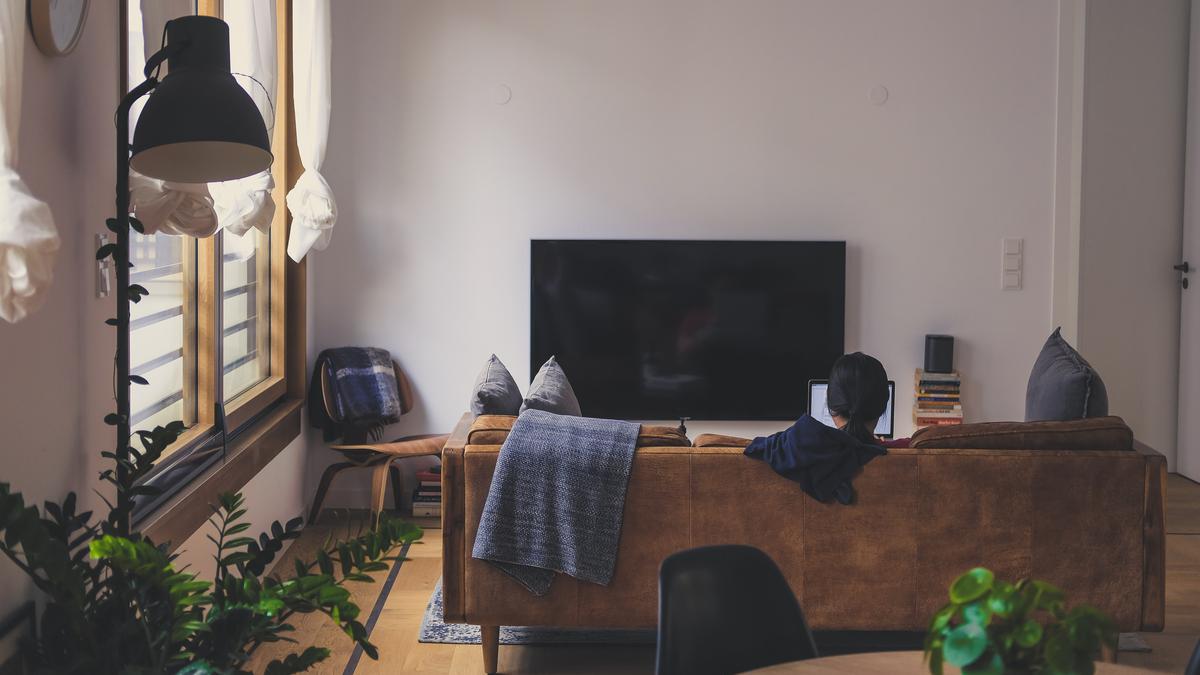 5 Penyebab Layar TV Gelap dan Tips Untuk Memperbaiki - Lifestyle Fimela.com