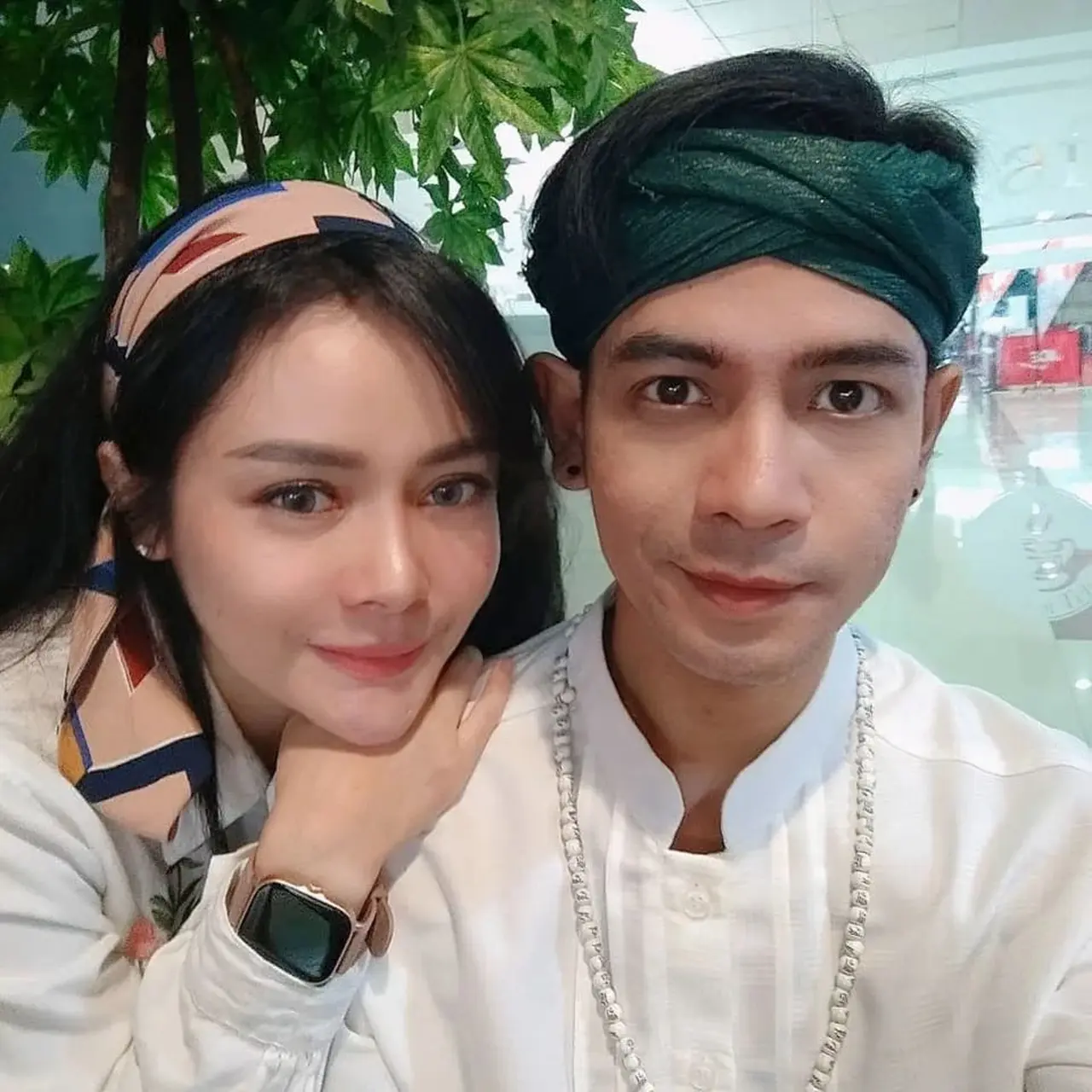 Sempat Dikabarkan Pacaran, Ini 6 Potret Mawar AFI dan Veri AFI dari ...