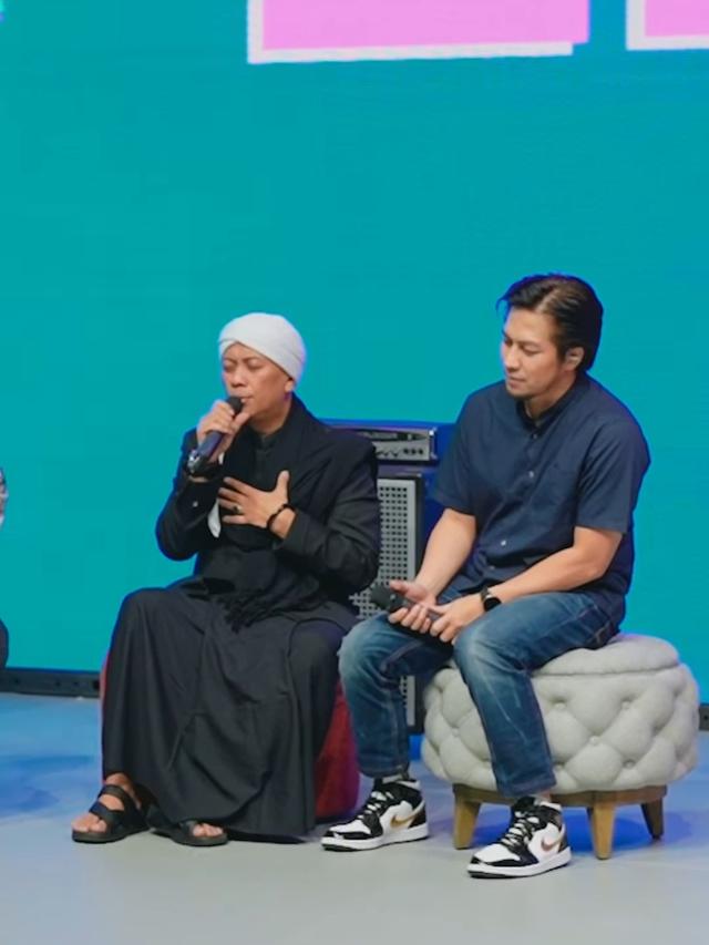 7 Potret Terbaru Sunu Matta Pelantun ‘Ketahuan’, Tetap Nyanyi Meski ...