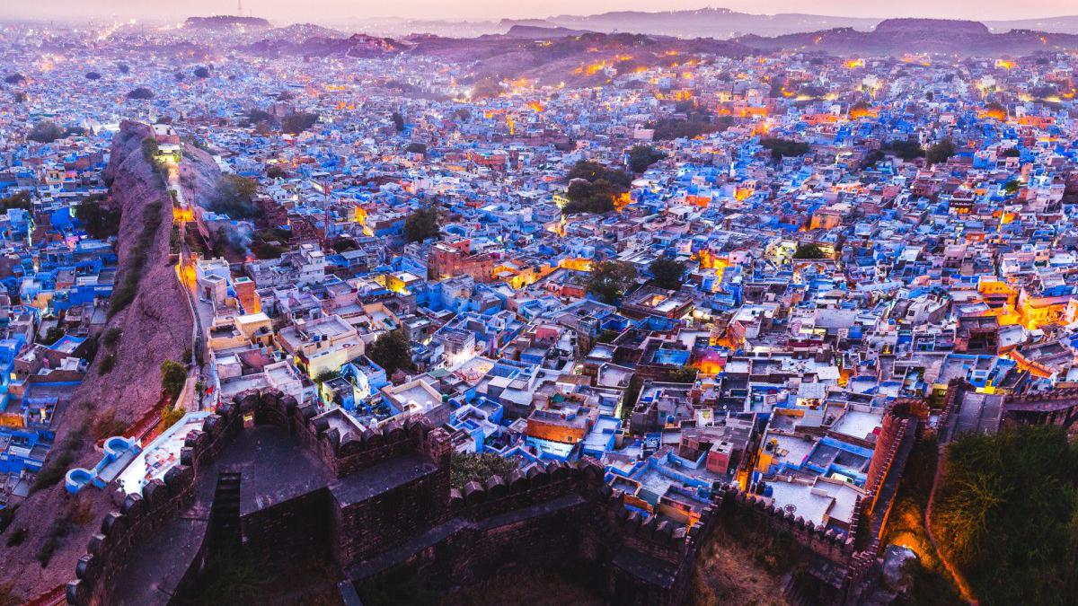 5 Destinasi Menawan yang Wajib Didatangi Sebelum Terlalu Populer