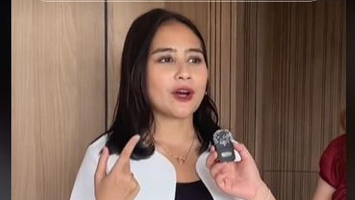 Prilly Latuconsina Ungkap Harga Produk Makeup Hariannya, dari Tabir Surya sampai Lipstik ...