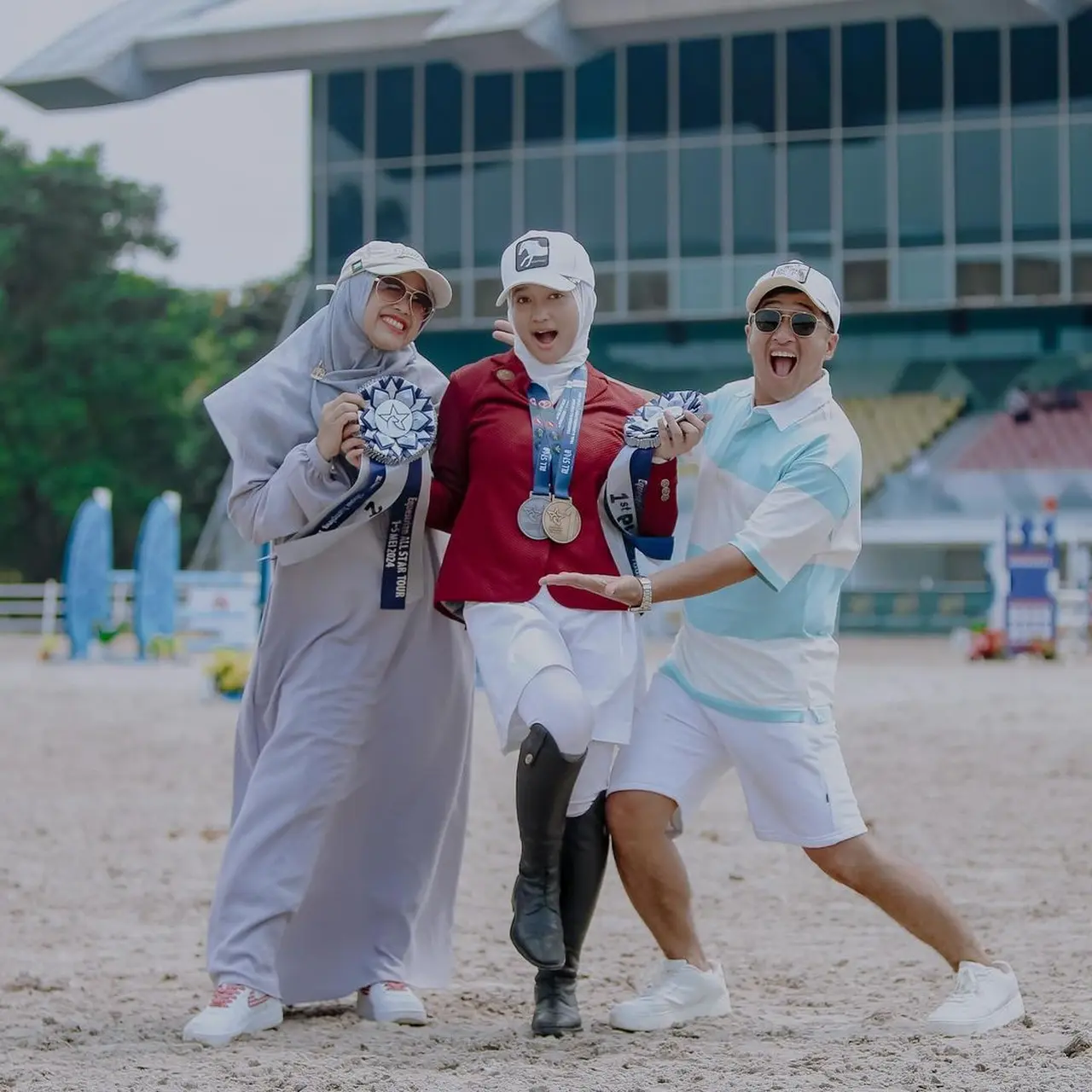 Irfan Hakim Bangga Aisha Raih Medali Emas di Cabor Kuda Jumping Beregu U21 PON 2024 - ShowBiz ...