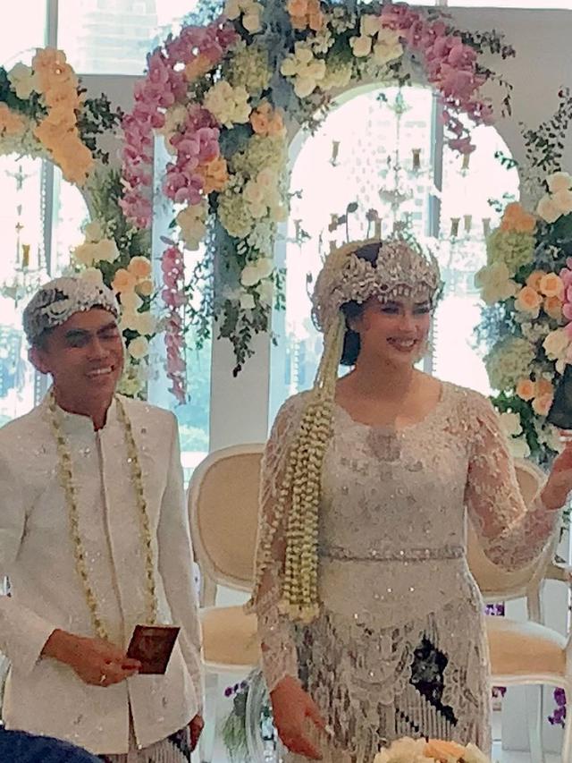 7 Momen Pernikahan Catherine Wilson dan Idham Masse, Mahar Emas 100 Gram