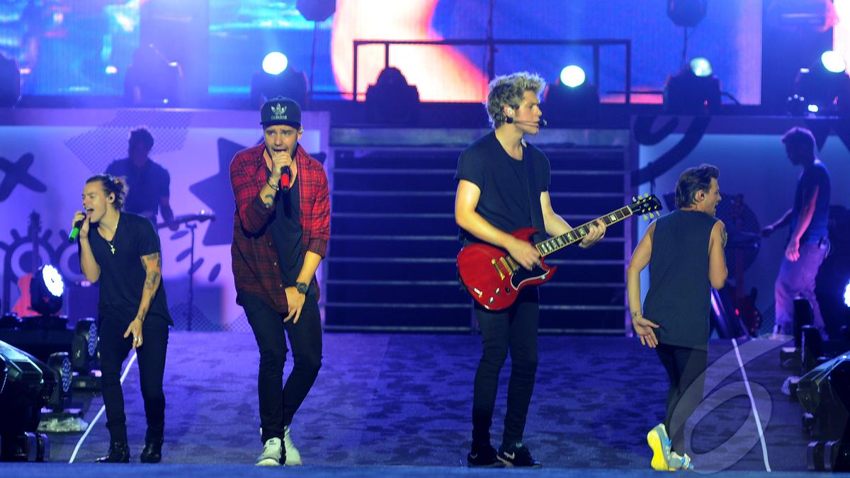 Serunya Konser One Direction di Jakarta - ShowBiz Liputan6.com