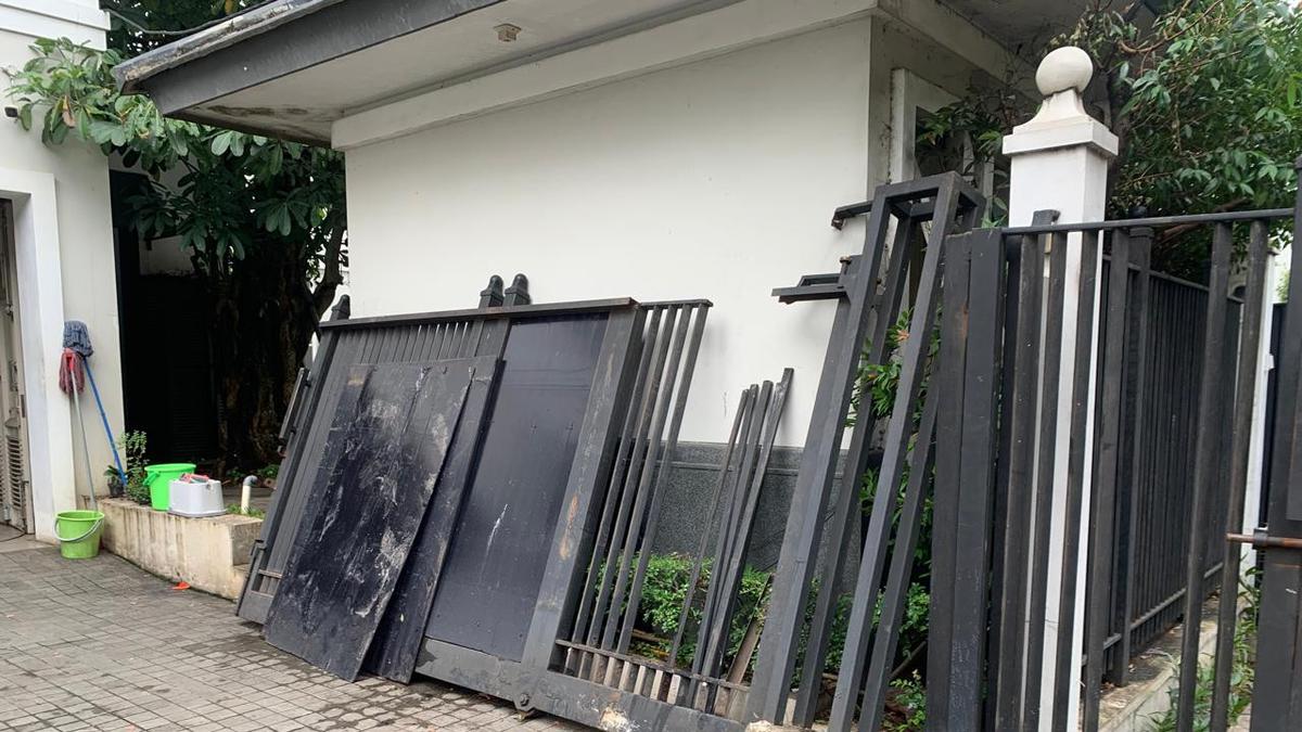 Kasus Rumah Keluarga Jusuf Kalla Ditabrak Mobil hingga Pagar Roboh ...