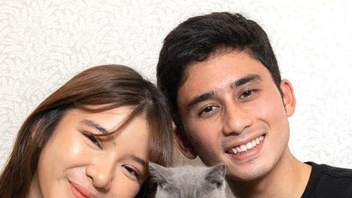 Sempat Dikabarkan Putus, Tiara Andini Umrah Bareng Alshad Ahmad - Entertainment Fimela.com