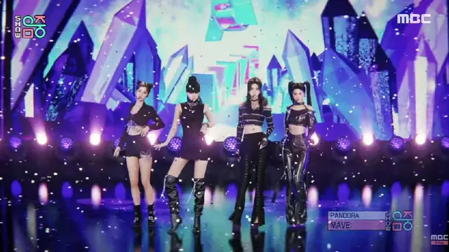 6 Potret MAVE: Artis K-Pop Virtual yang Gayanya Bak Idol Manusia Sungguhan - ShowBiz Liputan6.com