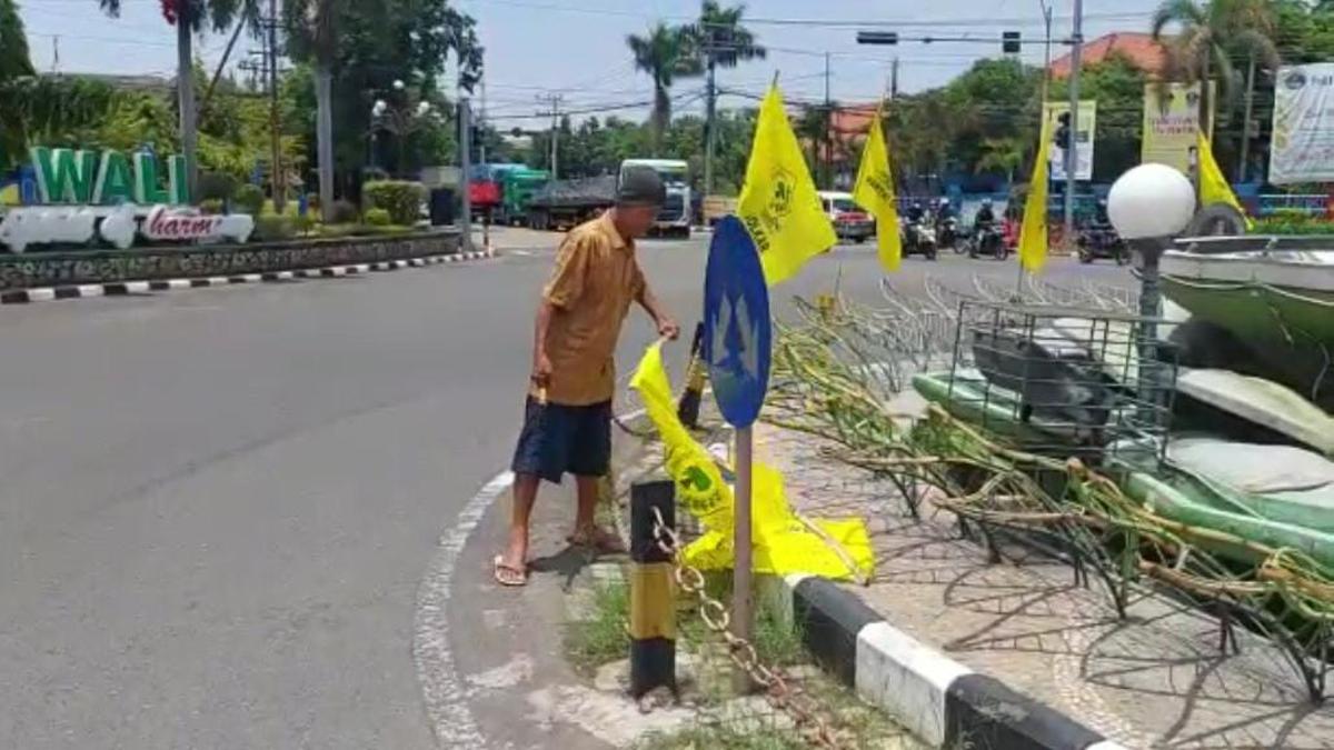 PKB Meradang Golkar Pasang Bendera di Area Terlarang di Tuban ...