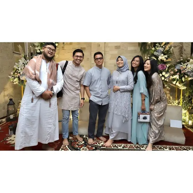 Tipang Istri Arief Muhammad Hamil 4 Bulan, Ini 6 Momen Syukurannya ...