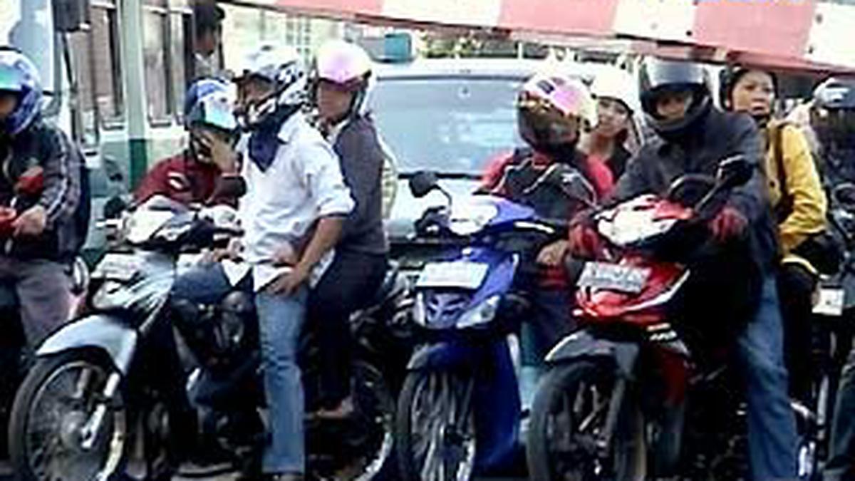 Kesadaran Pengendara Sepeda Motor Masih Rendah - News Liputan6.com