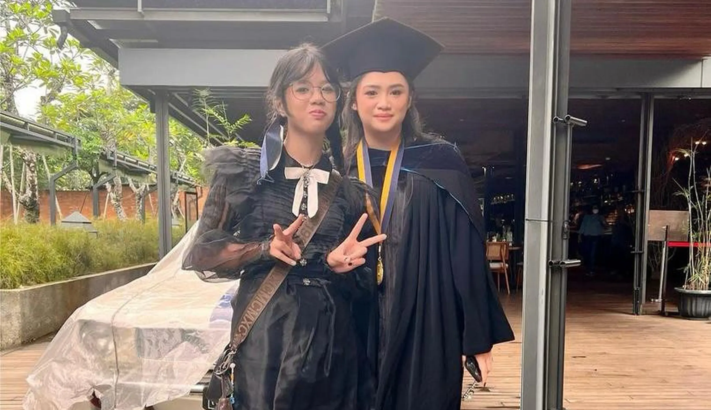 Genap 12 Tahun, 6 Gaya Stylish Safeea Ahmad Anak Ahmad Dhani-Mulan ...