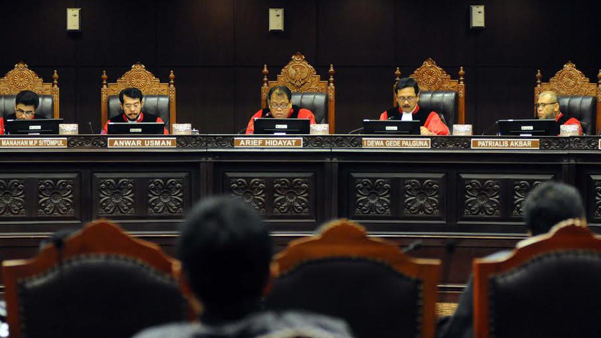 Terlambat 7 Menit, Permohonan Sengketa Pilkada Gresik Ditolak MK - Pemilu Liputan6.com