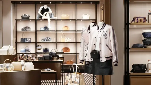 Personalisasi Produk Coach Lewat Coach Create, Penasaran? - Lifestyle ...