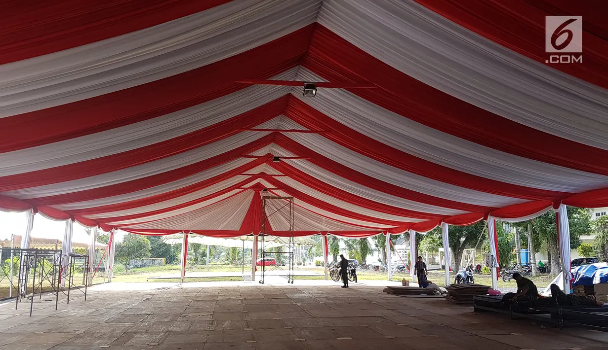 PHOTO: 14 Tenda Siap Menampung Relawan Tamu Kahiyang Ayu-Bobby Nasution ...