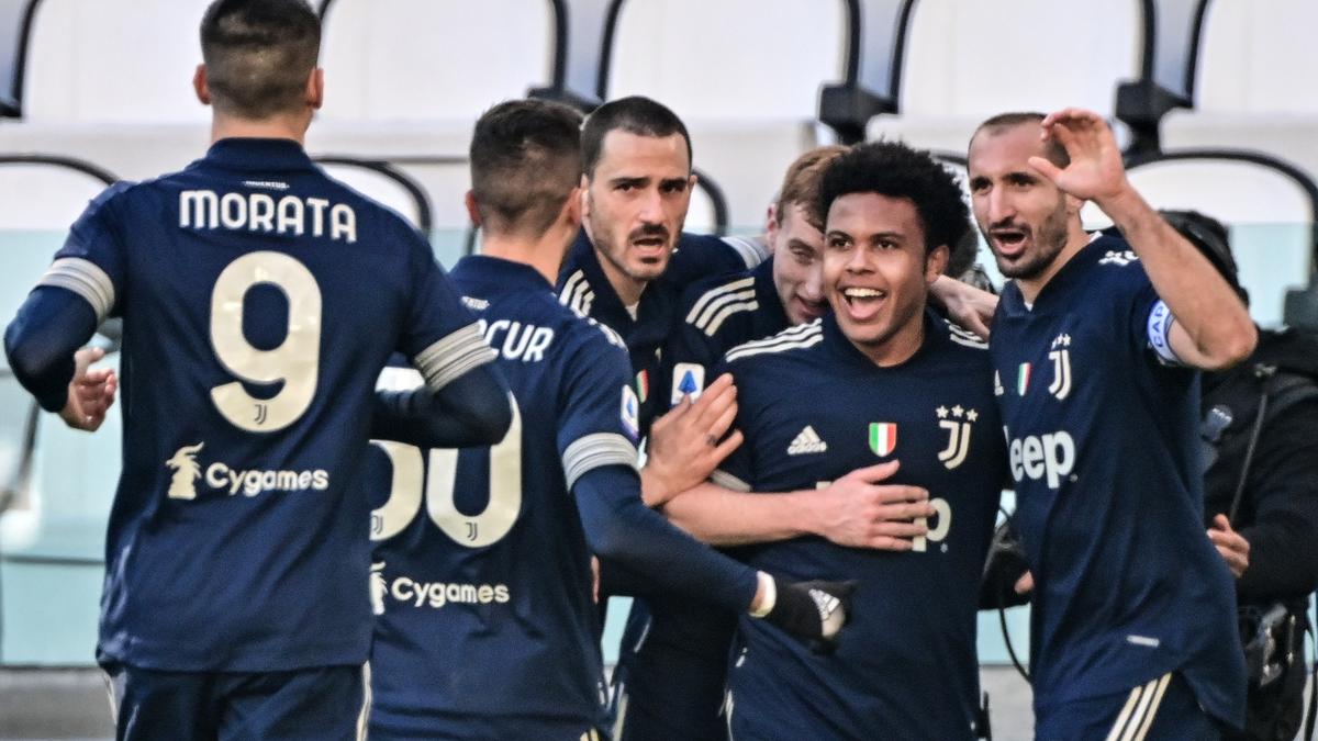 Dybala Masih Cedera, Juventus Enggan Cari Striker Baru - Bola Liputan6.com