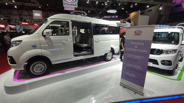 Galeri Foto Mobil Listrik Esemka Bima EV di IIMS 2023 - Otomotif ...