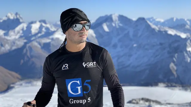 Kisah Pria Sampai Puncak Gunung Everest Selama Puasa Ramadhan, Meski ...