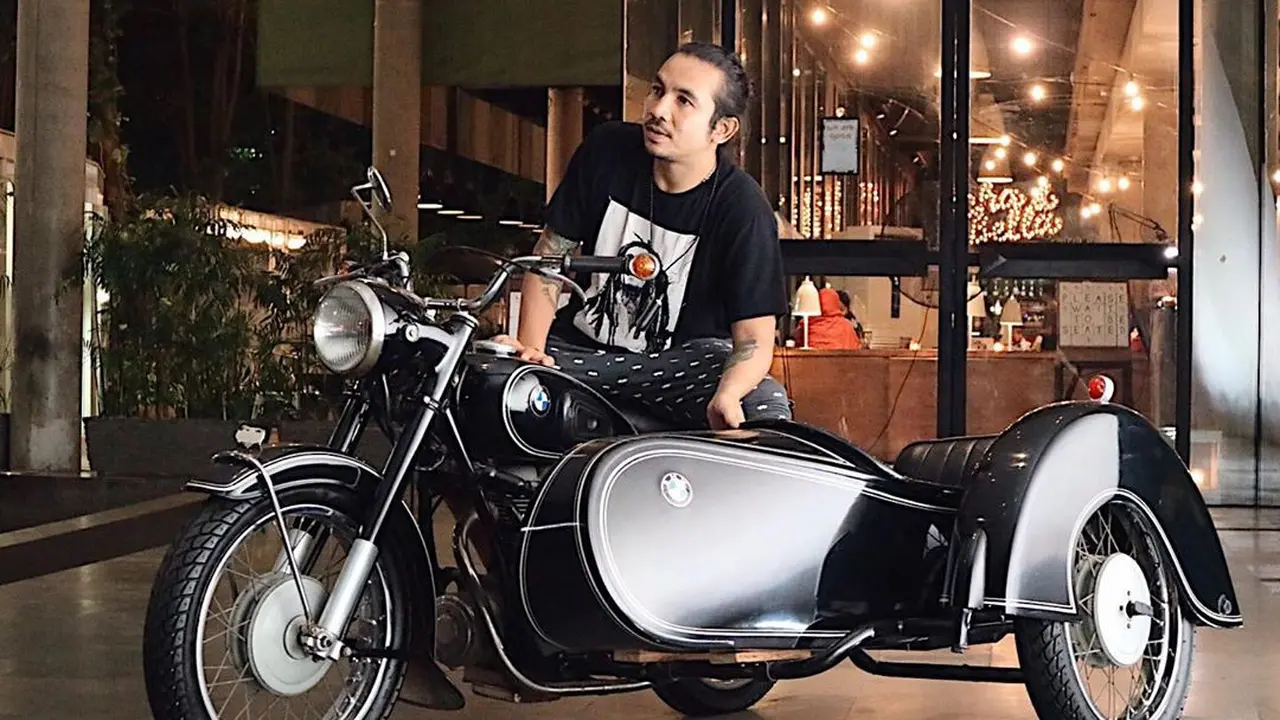 7 Potret Terbaru Komo Ricky 'Katakan Putus' yang Makin Macho - Hot ...