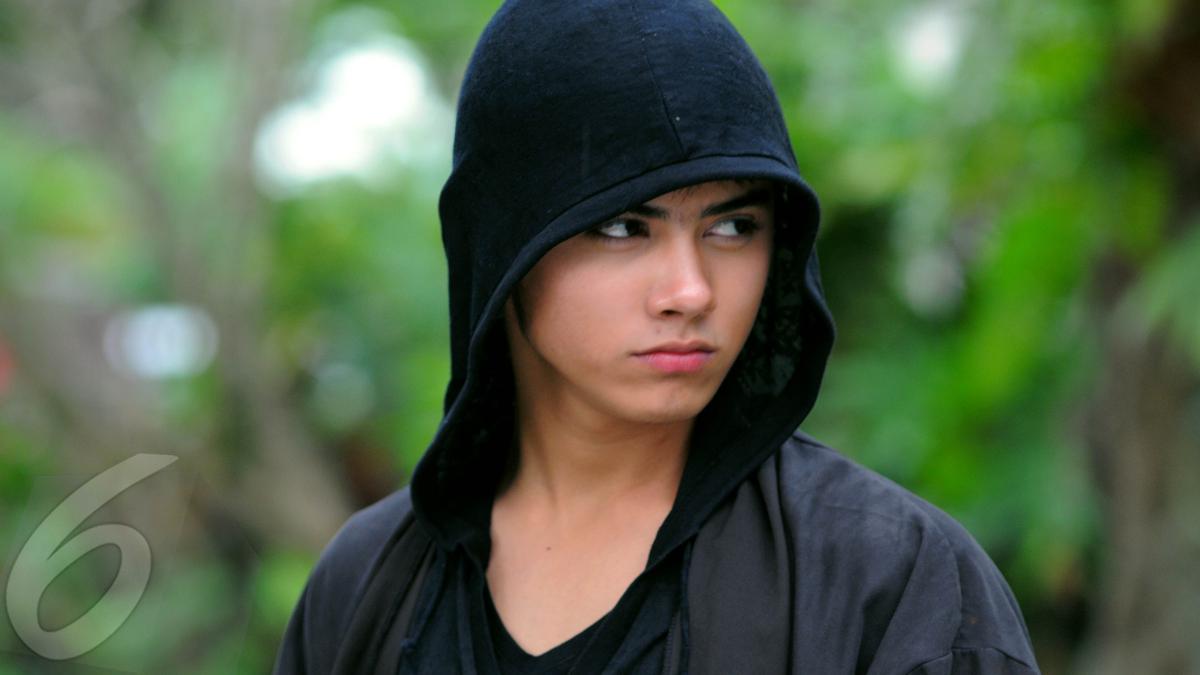 Aliando Syarief Diteror Fans EXO?