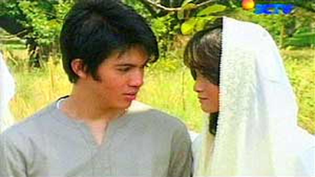 Acha Septriasa-Irwansyah Putus - ShowBiz Liputan6.com