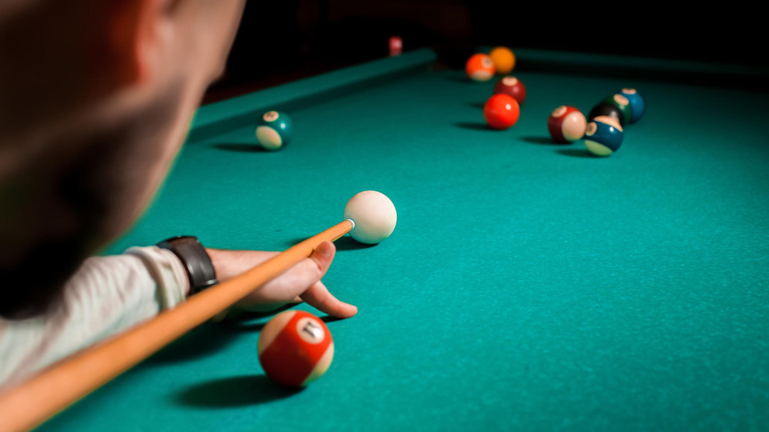 Billiard Adalah Olahraga Presisi yang Menantang: Panduan Lengkap ...