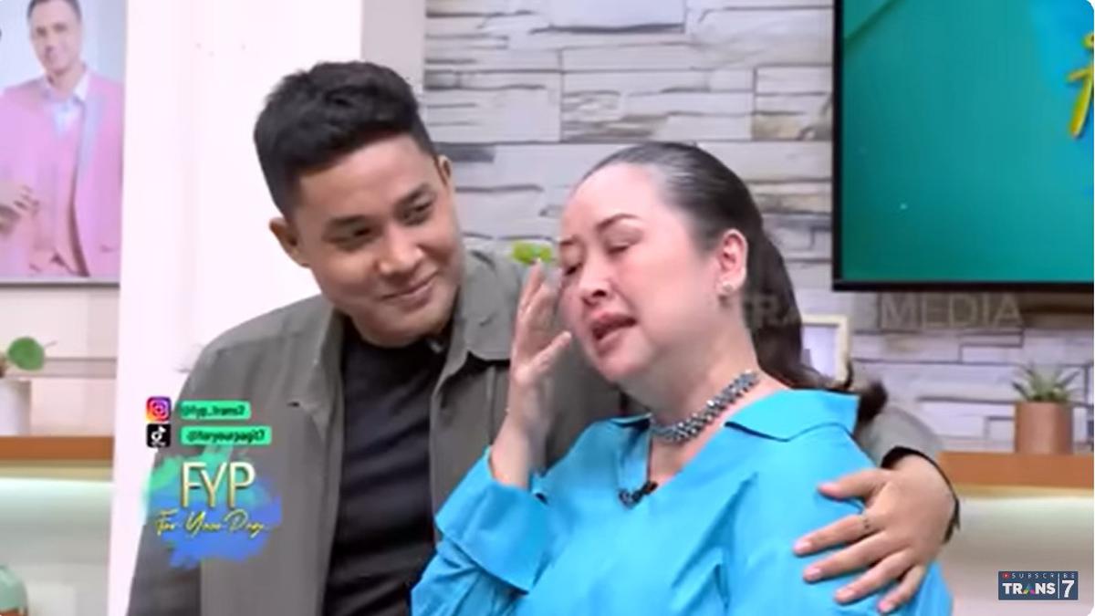 Ira Maya Sopha tak Kuasa Menahan Air Mata Baca Surat untuk Anaknya
