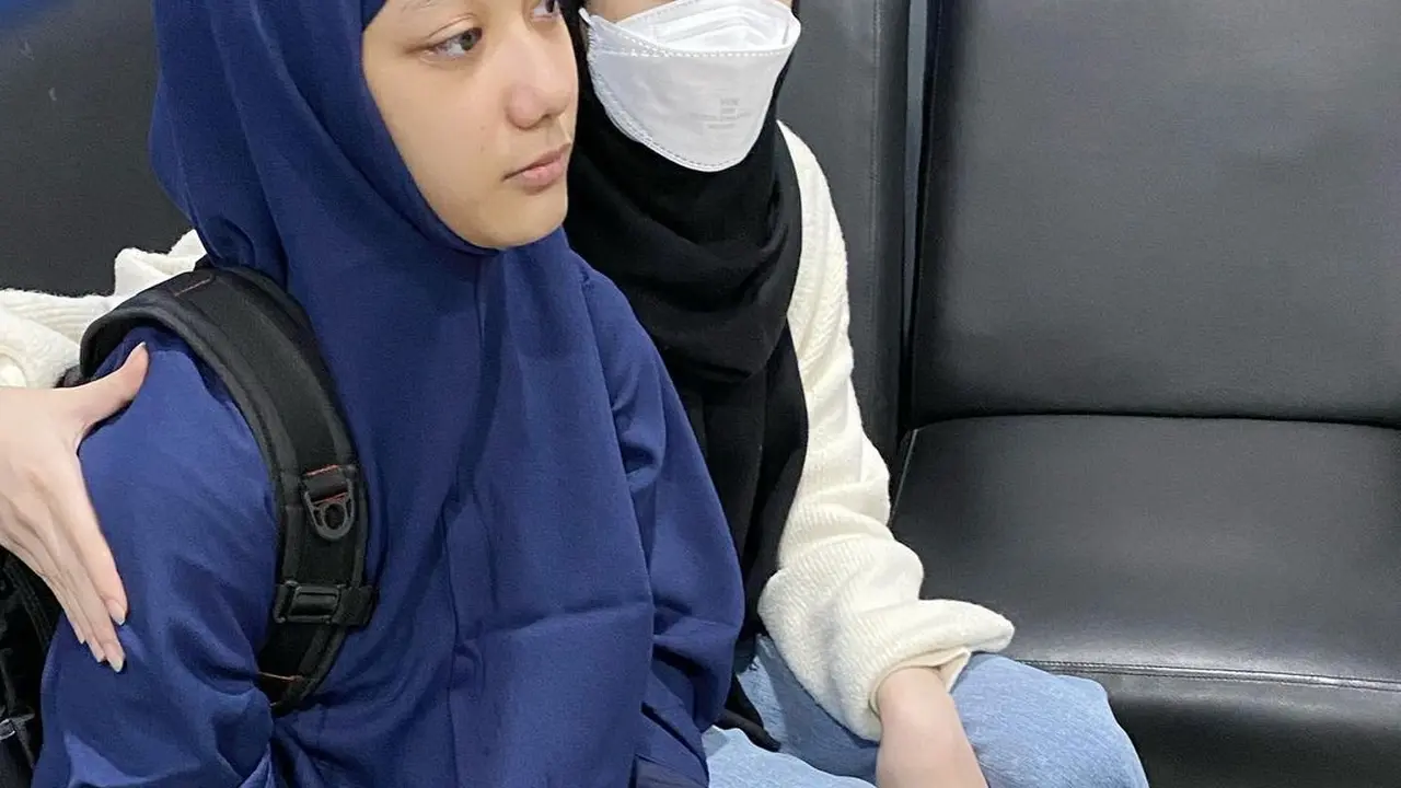 Tak Sedarah, Ini 6 Potret Anak Perempuan Lyra Virna dan Fadlan Sering ...