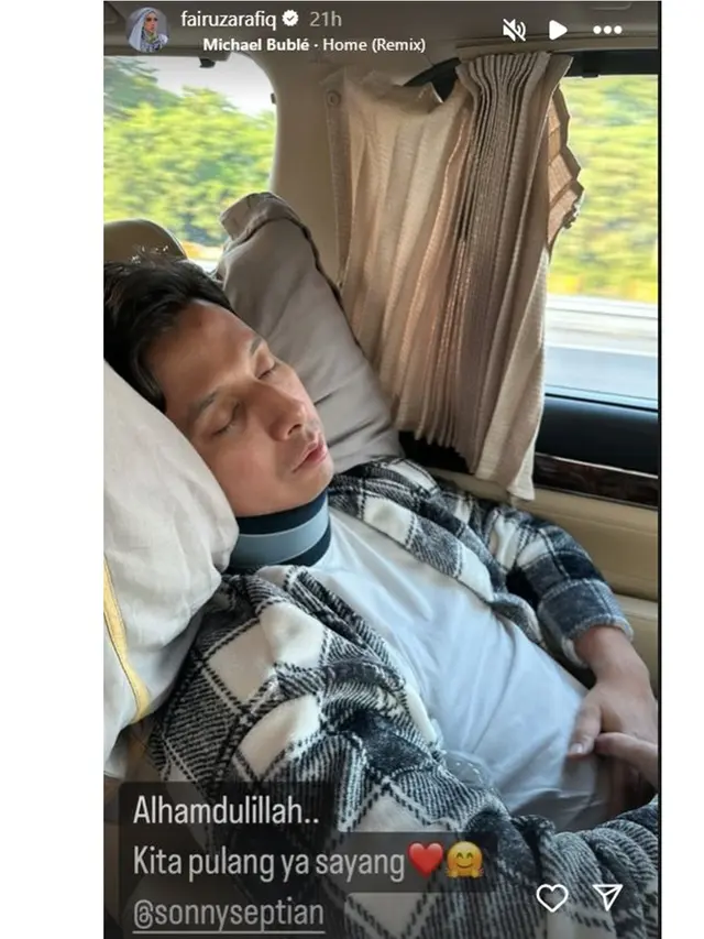 6 Potret Sonny Septian Sudah Dibolehkan Pulang ke Rumah, Disambut ...