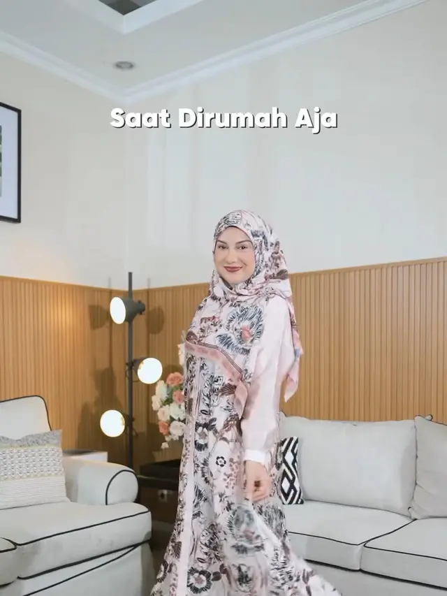 Rekomendasi Model Gamis Lebaran ala Irish Bella, Tetap Syar'i dan ...