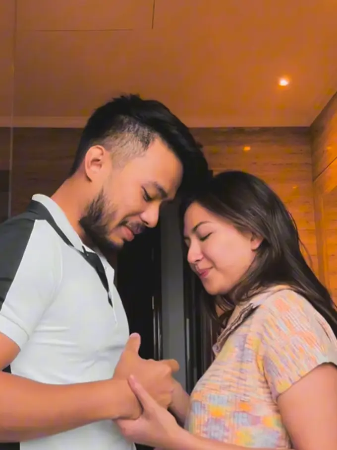 10 Momen Manis Jessica Mila Tunjukan Kehamilan Pada Yakup Hasibuan dan Keluarga Besar, Bikin ...