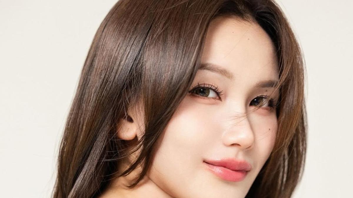 Ayu Ting Ting Tampil Bak Artis Korea, Potret Liburan di Korea Selatan ...