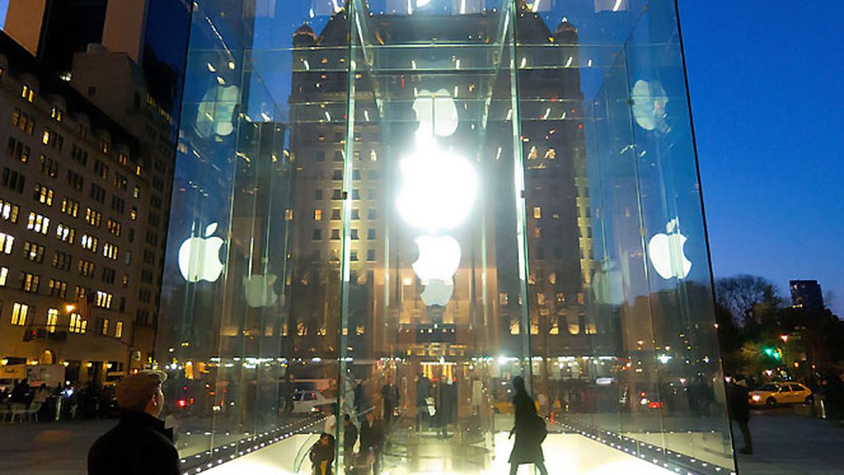 Apple Store Porak Poranda Diterjang Badai Salju - Tekno Liputan6.com