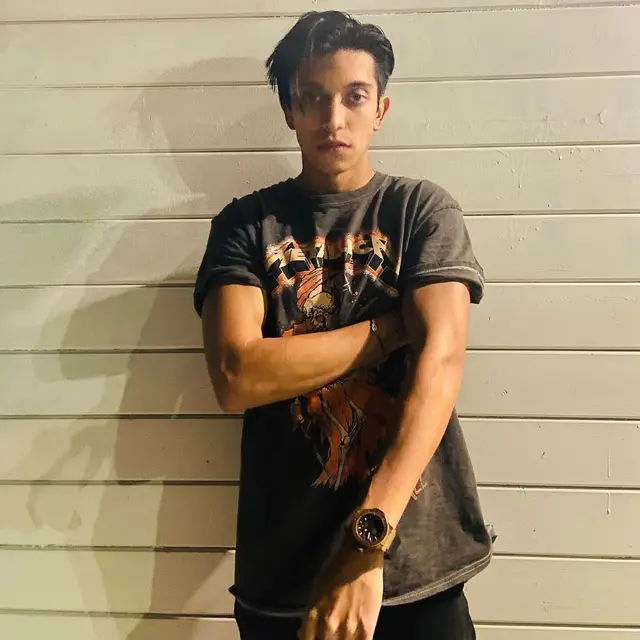 6 Potret Albany Ray Putra Tunggal Sarah Azhari, Parasnya Curi Perhatian ...