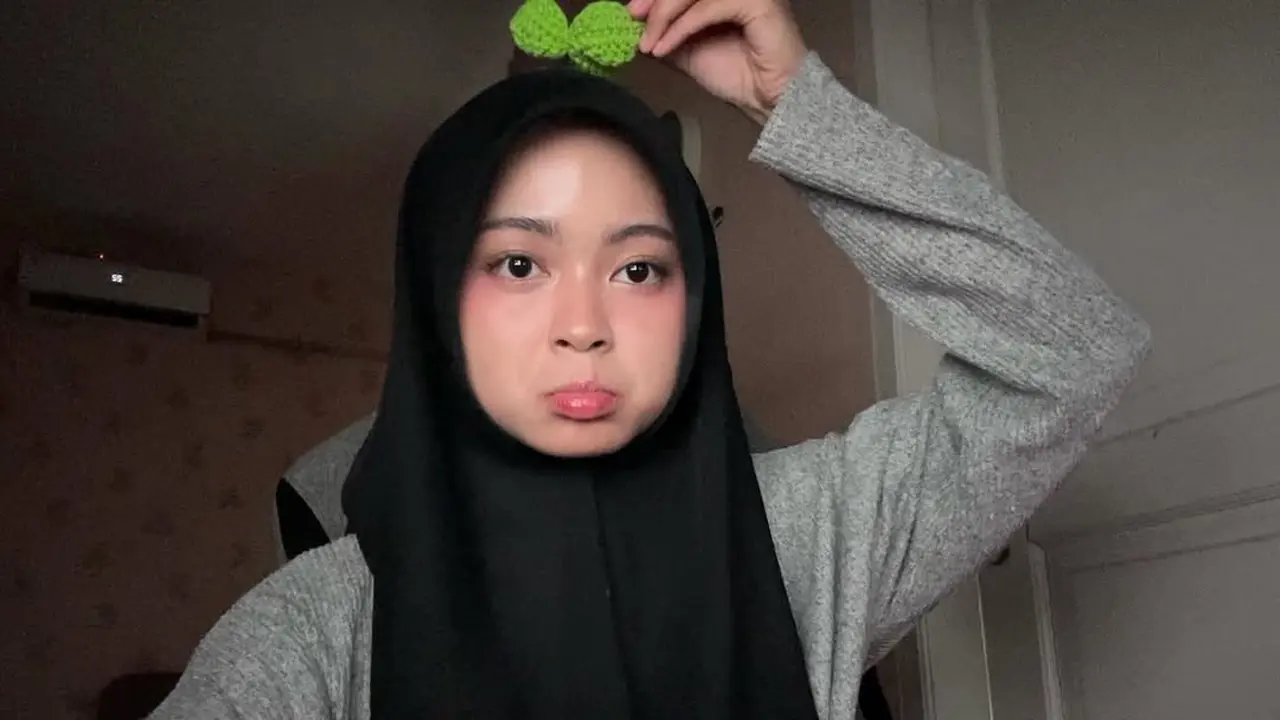 7 Potret Limbad Rayakan Ultah Istri, Kekompakan Dua Putrinya Curi Perhatian - Hot Liputan6.com