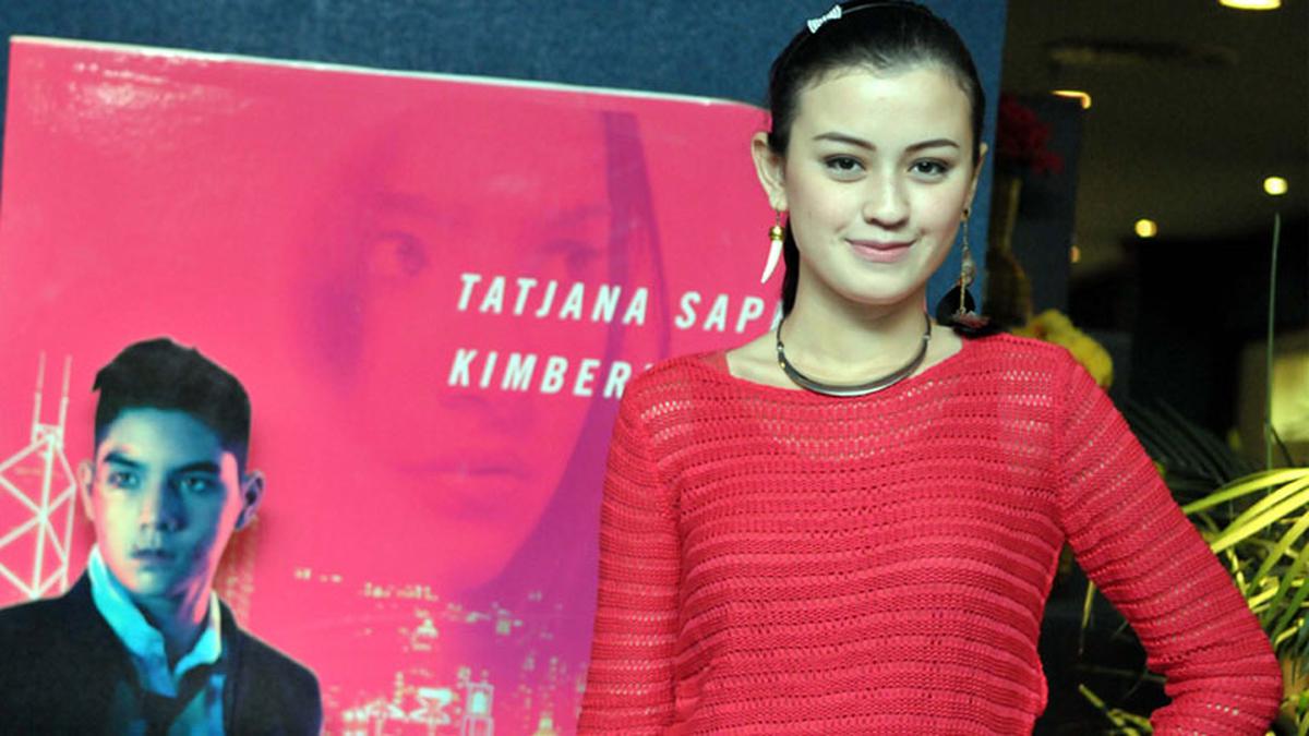 Syuting di Hong Kong, Kimberly Ryder Boyong Keluarga - ShowBiz Liputan6.com