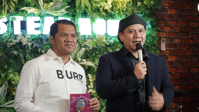 Fadly Padi Jadi Tamu Kejutan Saat Rasli Syahrir Lahirkan Buku Mimpi ...