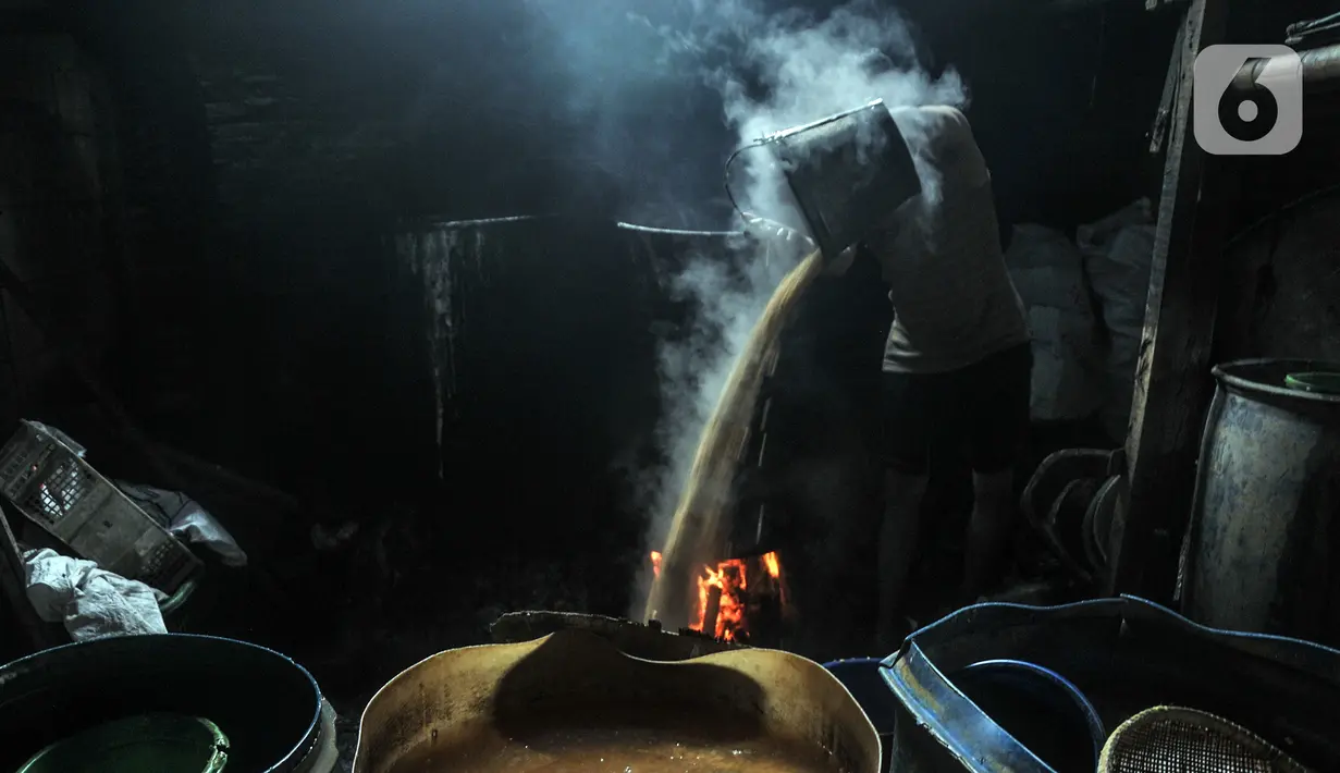 FOTO: Produksi Tempe di Industri Rumahan Tanjung Priok - Foto Liputan6.com