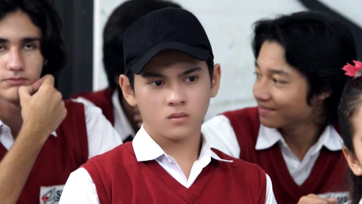 Live Streaming SCTV Sinetron Dari Jendela SMP Dibintangi Rey Bong ...