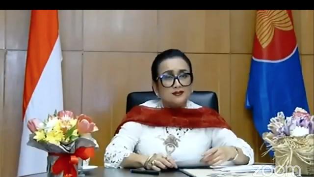 Mengenal Sri Astari Rasjid, Seniman Sekaligus Mantan Dubes RI yang ...