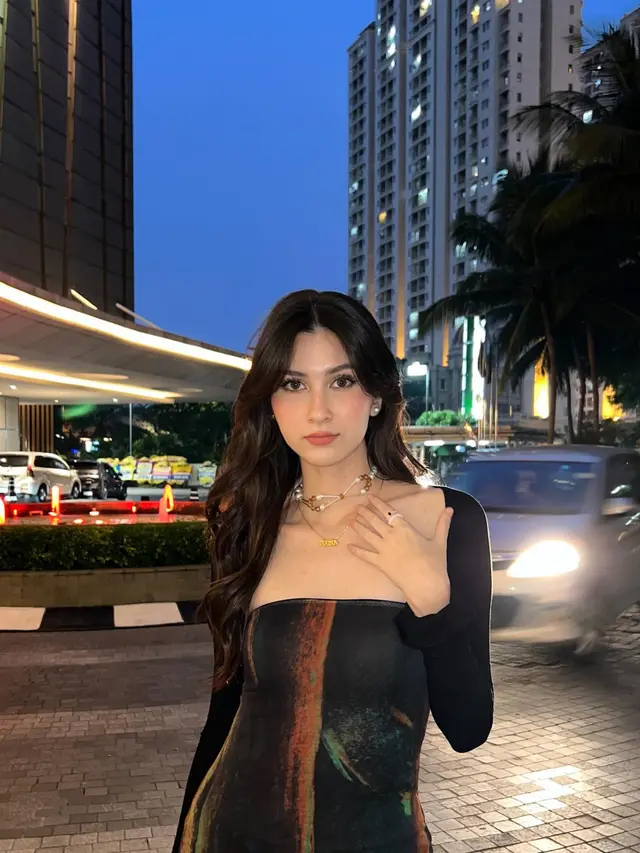 7 Potret Celia Thomas, Aktris yang Dikabarkan Dekat dengan Teuku Ryan ...