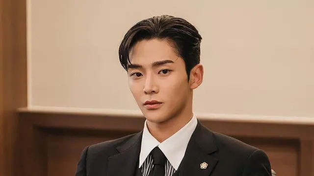 7 Drama Rowoon yang Paling Populer, Extraordinary You hingga The ...