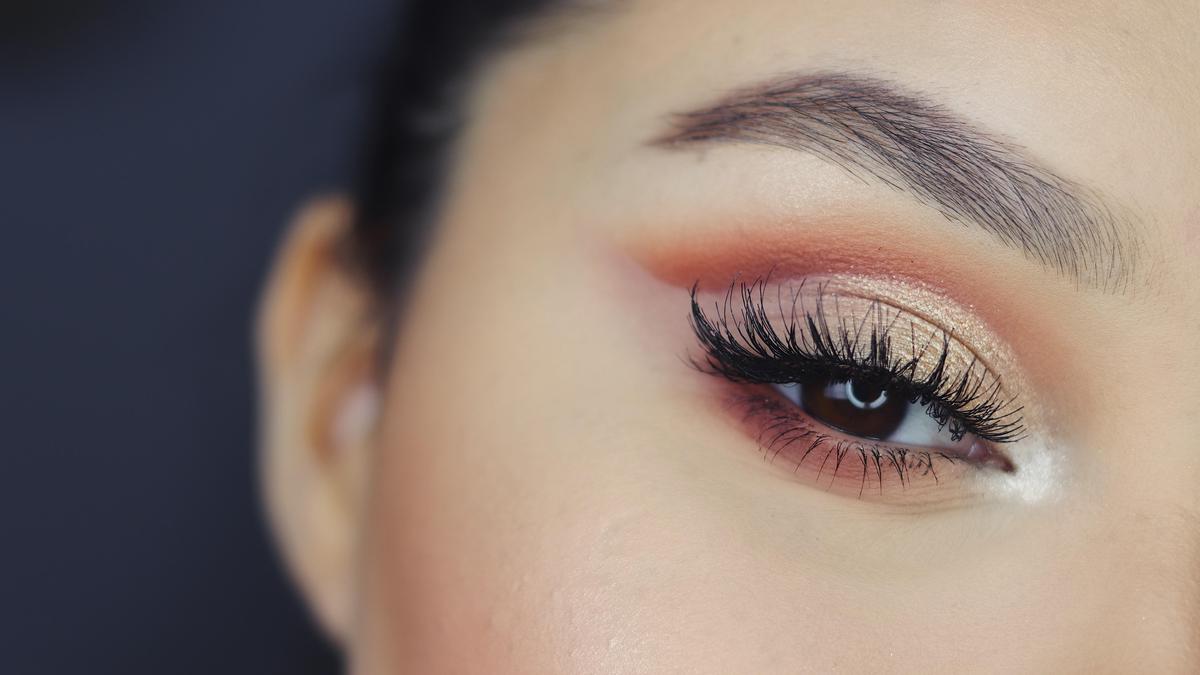 Apa Arti Kode Tersembunyi dari Mascara Trend yang Viral di TikTok?