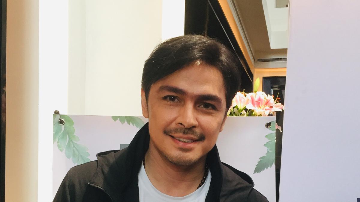 Thomas Djorghi 50 Tahun Masih Awet Muda, Annisa Trihapsari: Enggak ...