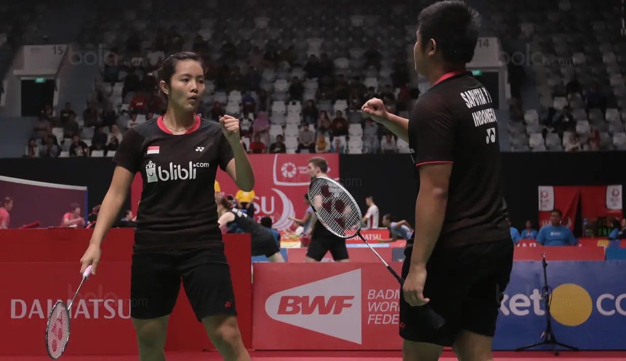 Foto: Debby Susanto dan Ricky Karanda Tumbang di Tangan Pasangan Muda ...