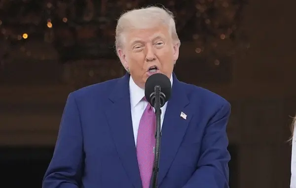 7 Meme Semangat Kerja Ini Kocak, Bikin Senyum Sendiri - Hot Liputan6.com